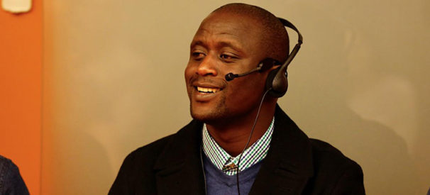Peter Tabichi: Educação começa quando o professor acredita no aluno ...